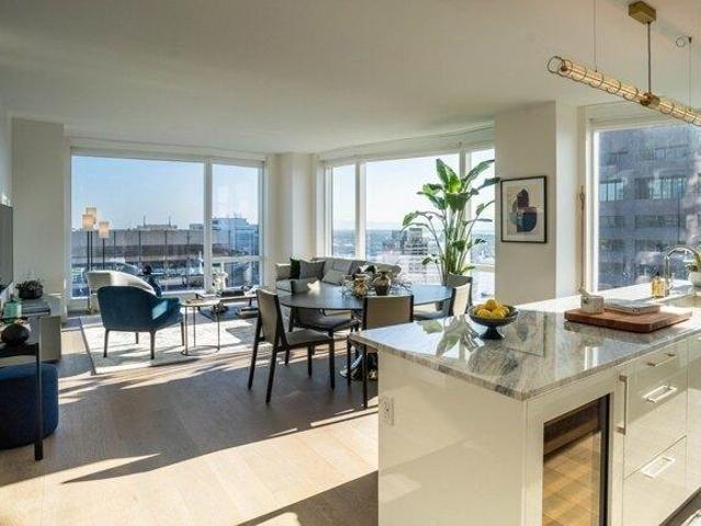 condo with 3 bedroom, Boston MA DLS102480126
