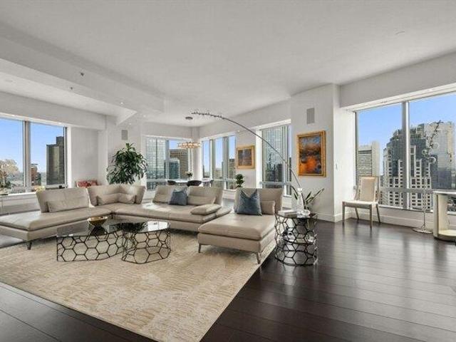 condo with 3 bedroom, Boston MA DLS102529846