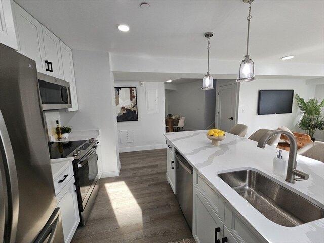 condo with 3 bedroom, Boston MA DLS102583205