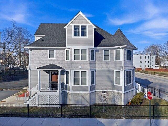 condo with 3 bedroom, Boston MA DLS102592492