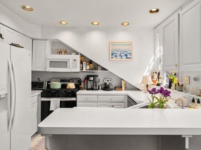 condo with 3 bedroom, Boston MA DLS102778862