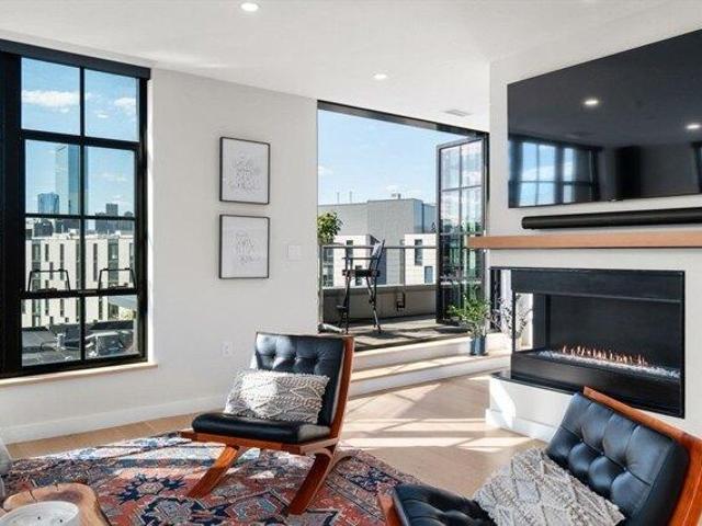 condo with 3 bedroom, Boston MA DLS102801535