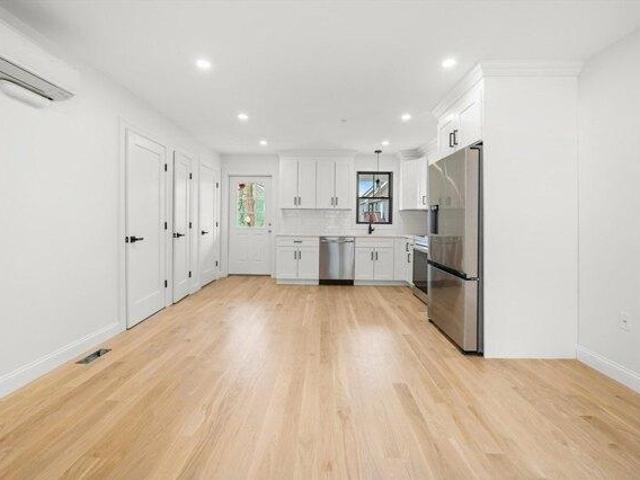 condo with 3 bedroom, Boston MA DLS102860294