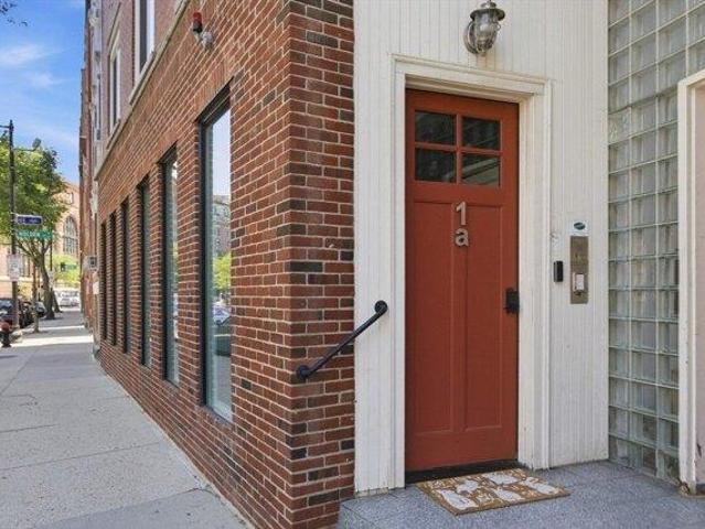 condo with 3 bedroom, Boston MA DLS102860402