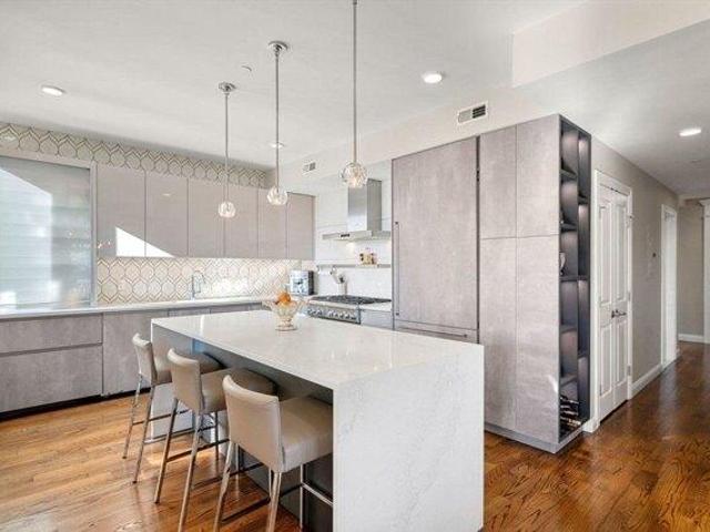 condo with 3 bedroom, Boston MA DLS102959538