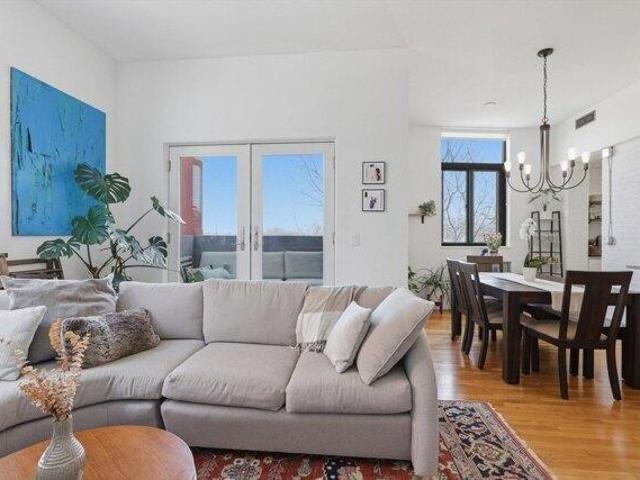 condo with 3 bedroom, Boston MA DLS102960216
