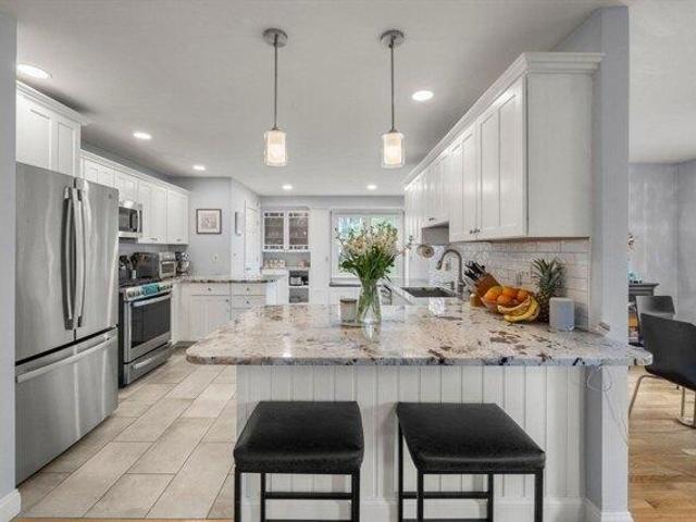 condo with 3 bedroom, Boston MA DLS103098512