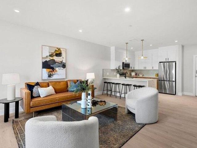 condo with 3 bedroom, Boston MA DLS103127613