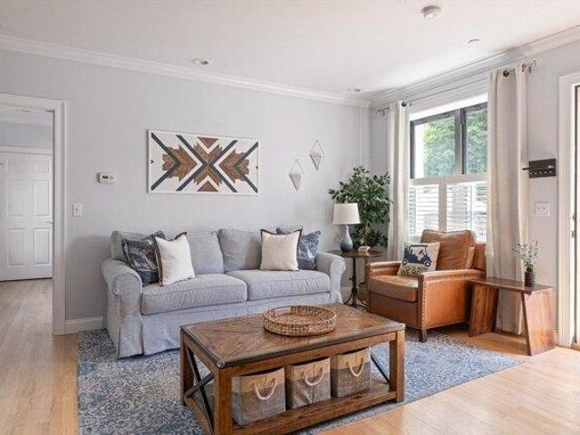 condo with 3 bedroom, Boston MA DLS103128607