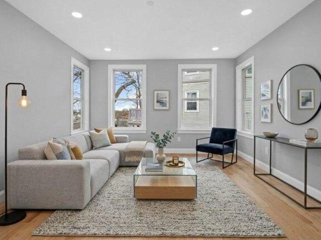 condo with 3 bedroom, Boston MA DS101781750