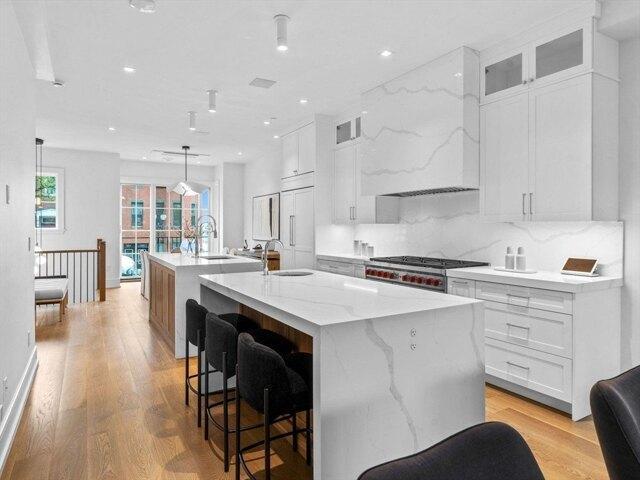 condo with 3 bedroom, Boston MA DS101857176