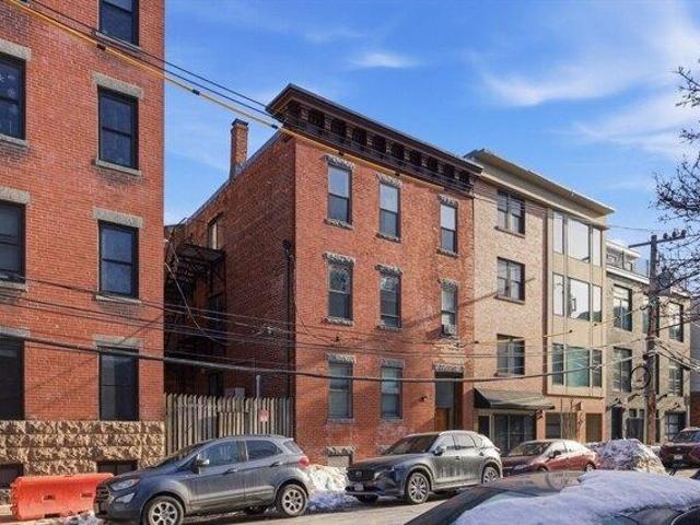 condo with 3 bedroom, Boston MA DS101899437