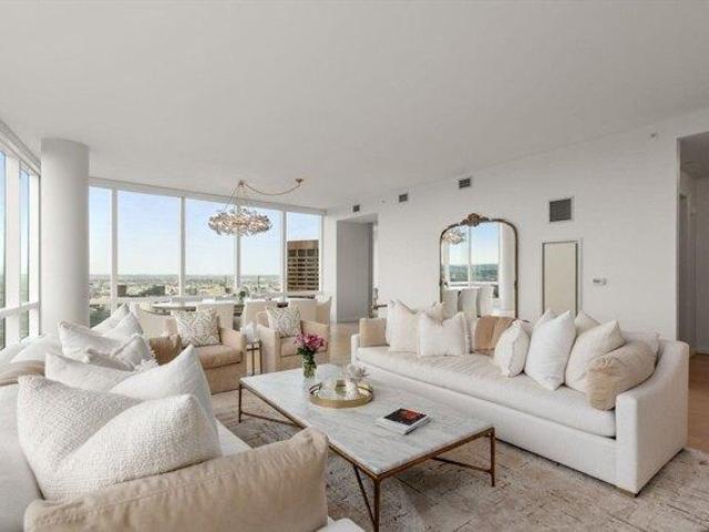 condo with 3 bedroom, Boston MA DS101932120