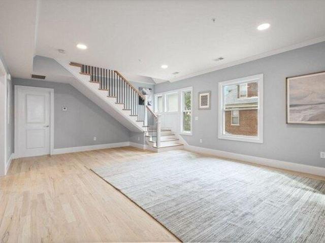 condo with 3 bedroom, Boston MA DS102412456