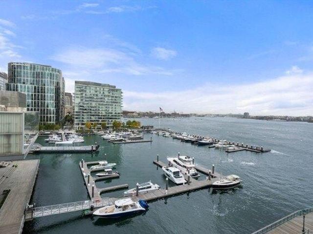 condo with 3 bedroom, Boston MA DS102560313