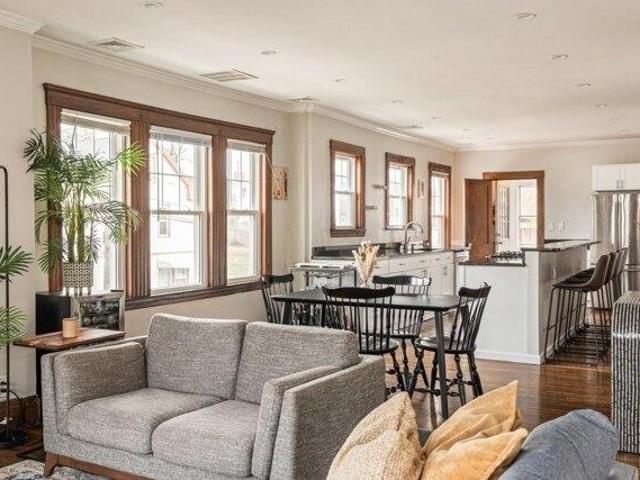 condo with 3 bedroom, Boston MA DS102633378