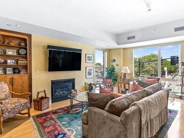 condo with 3 bedroom, Boston MA DS102801213