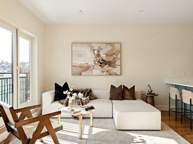 condo with 3 bedroom, Boston MA DS102060565