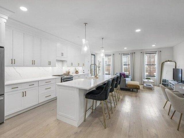 condo with 3 bedroom, Boston MA DS102062458