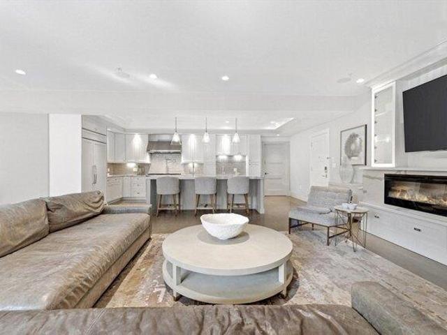 condo with 3 bedroom, Boston MA DS102089967
