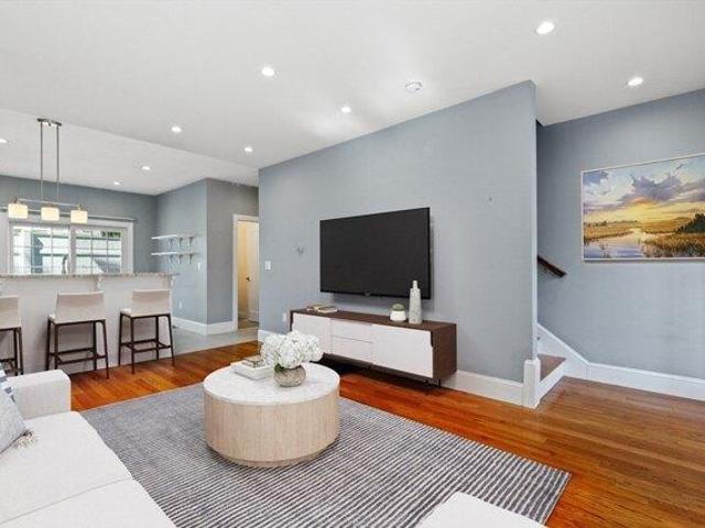 condo with 3 bedroom, Boston MA DS102313947