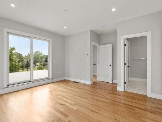 condo with 3 bedroom, Boston MA DS102313062