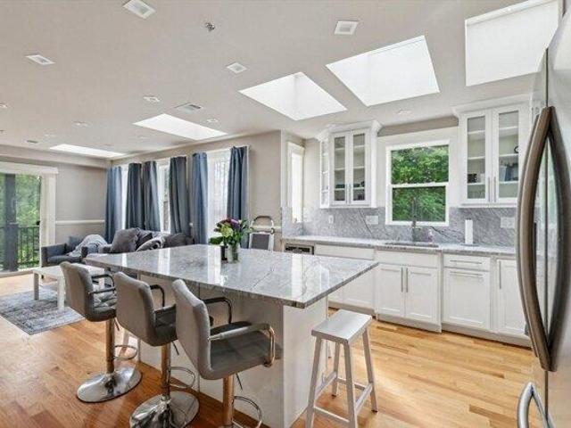 condo with 3 bedroom, Boston MA DS102342495