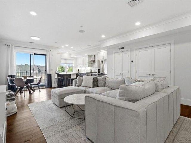 condo with 3 bedroom, Boston MA DS103444521