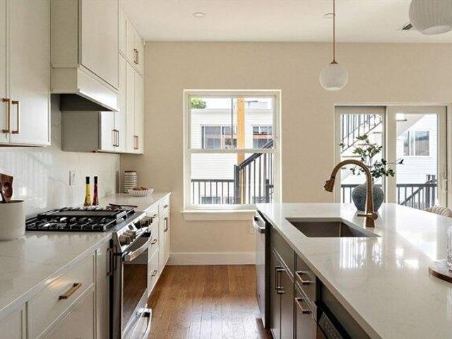 condo with 3 bedroom, Boston MA DS103495332