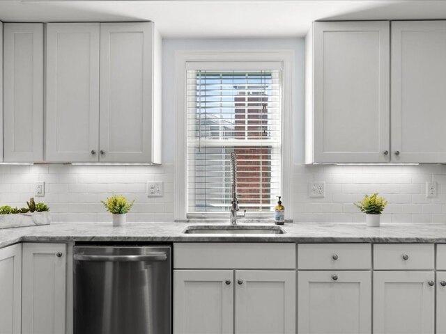 condo with 3 bedroom, Boston MA DS103017474