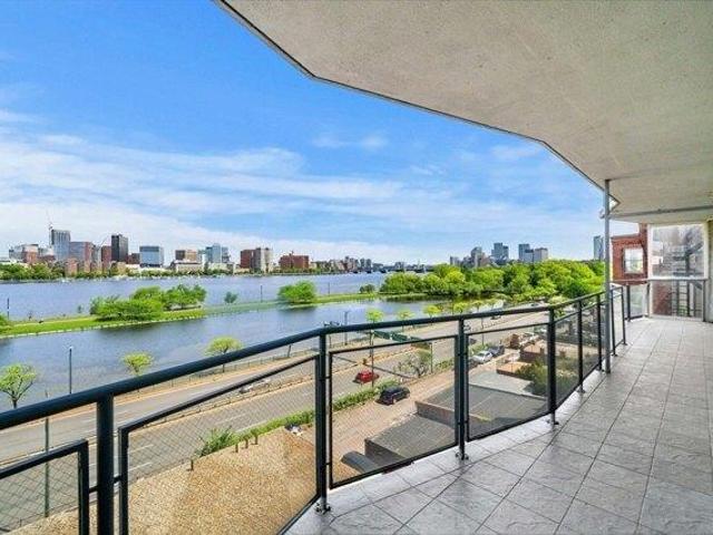 condo with 3 bedroom, Boston MA DS103019880