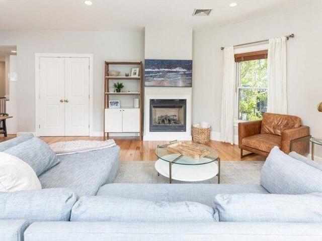 condo with 3 bedroom, Boston MA DS103074699