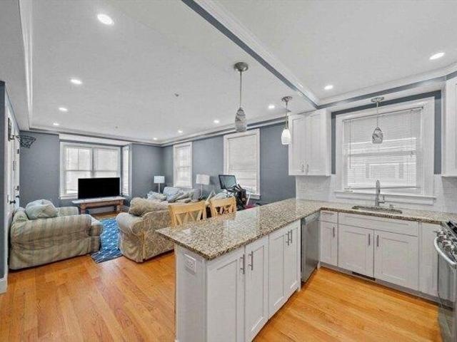 condo with 3 bedroom, Boston MA DS103250563