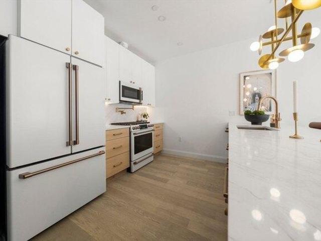 condo with 3 bedroom, Boston MA DS104479029