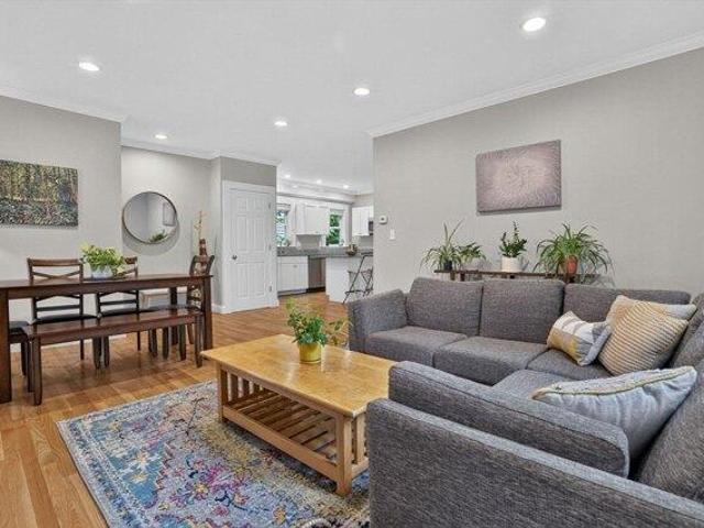 condo with 3 bedroom, Boston MA DS104044740