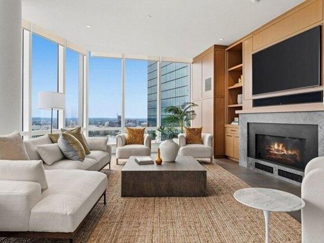 condo with 3 bedroom, Boston MA DS104045498