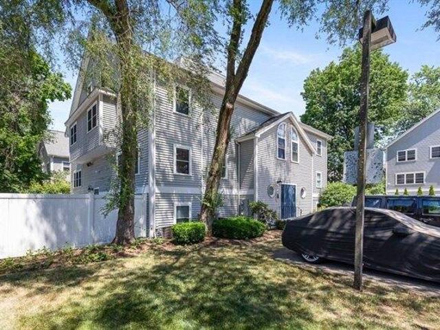 condo with 3 bedroom, Boston MA DS104075170