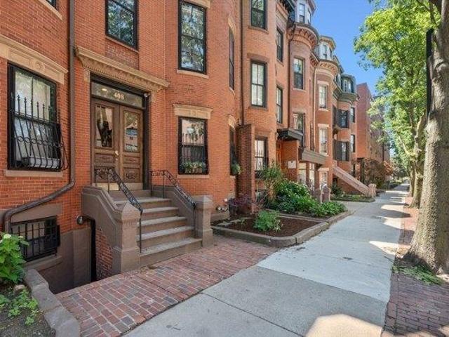 condo with 3 bedroom, Boston MA DS104075390
