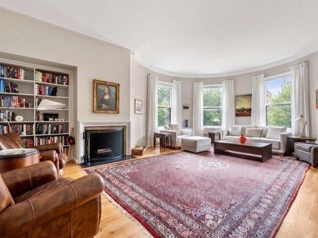 condo with 3 bedroom, Boston MA DS104188205