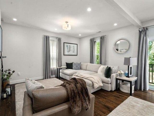 condo with 3 bedroom, Boston MA DS104299582