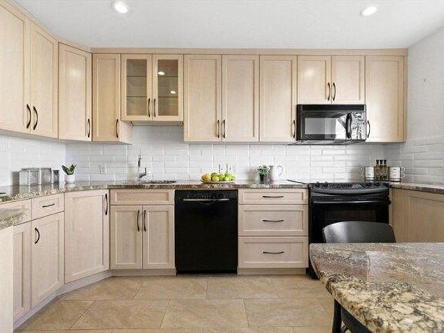 condo with 3 bedroom, Boston MA ES102861036