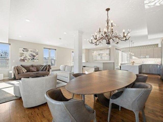 condo with 3 bedroom, Boston MA ES102959538