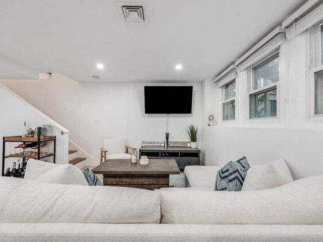 condo with 3 bedroom, Boston MA ES102960681