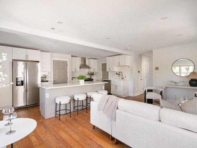 condo with 3 bedroom, Boston MA ES103431653