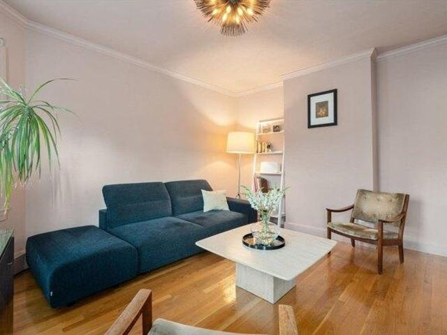 condo with 3 bedroom, Boston MA ES103431355