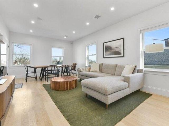 condo with 3 bedroom, Boston MA ES103496024