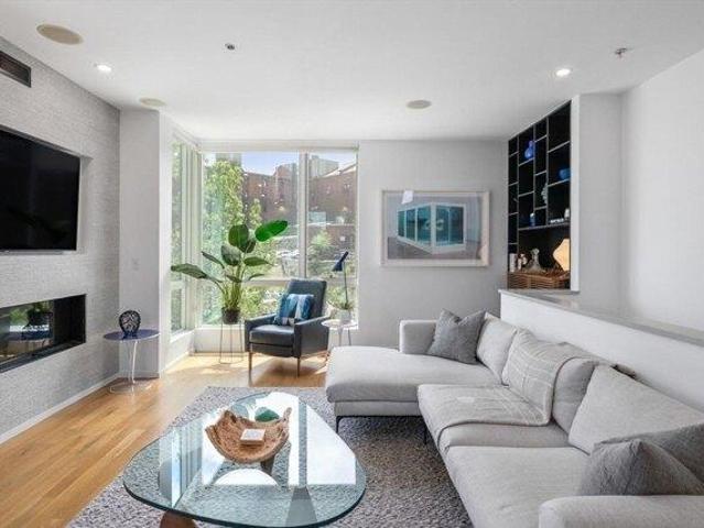 condo with 3 bedroom, Boston MA ES103496188