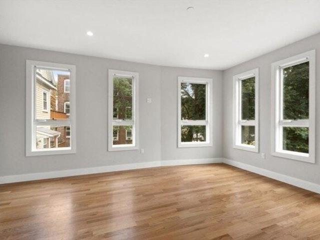 condo with 3 bedroom, Boston MA ES103499973