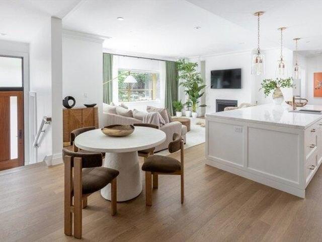 condo with 3 bedroom, Boston MA ES103807704