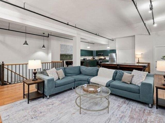 condo with 3 bedroom, Boston MA ES103809277